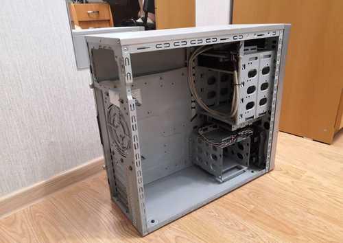 Корпус Thermaltake Swing Silver