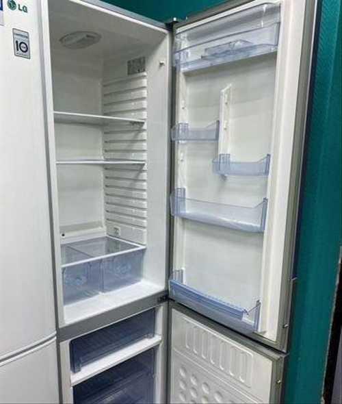 Холодильник Haier HRF-409A