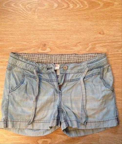 Шорты джинсовые на девочку 10-13 лет (размер XS)