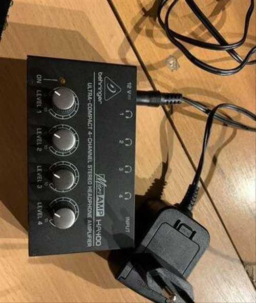 Behringer HA400 MicroAmp усилитель для наушников