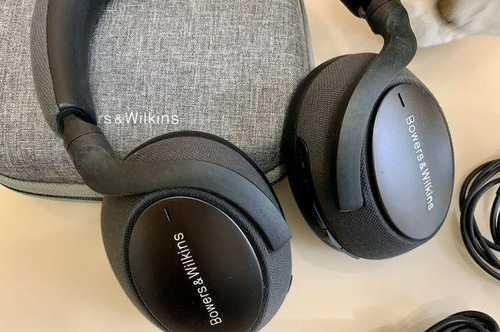 Bowers & Wilkins PX7
