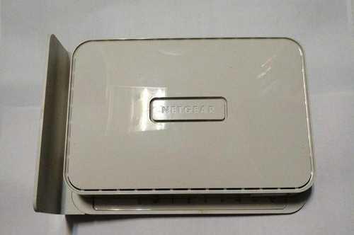 WiFi роутер Netgear WNR2200