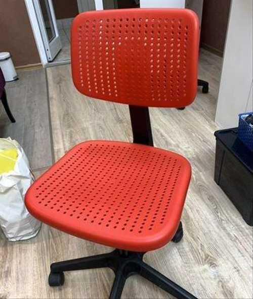 Стул IKEA сколберг красный