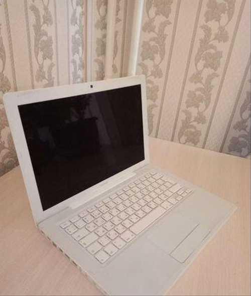 Apple MacBook 13 A1181