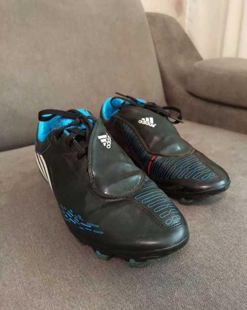 Бутсы футбольные Adidas F10