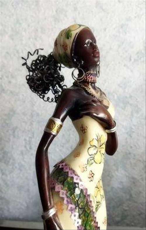 Статуэтка африканской женщины