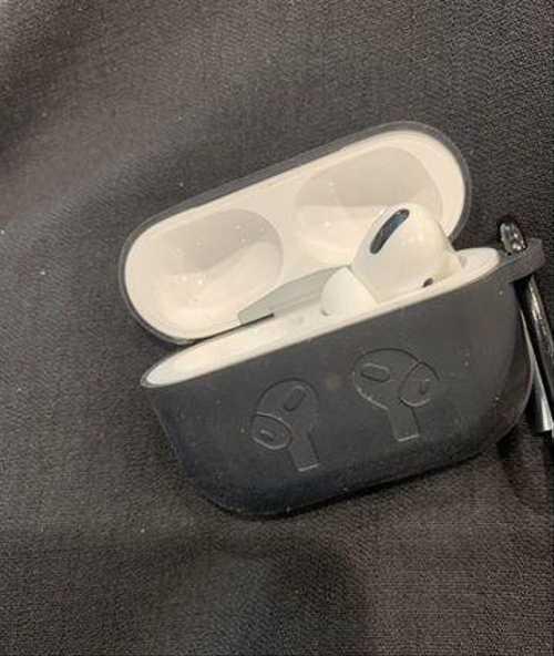 Airpods pro наушник правый + кейс