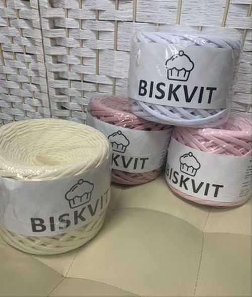 Biskvit черничный мусс