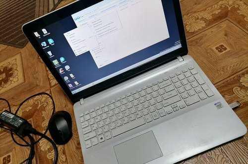 Sony Vaio svf152