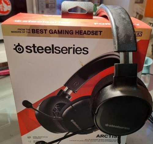 Игровые наушники steelseries