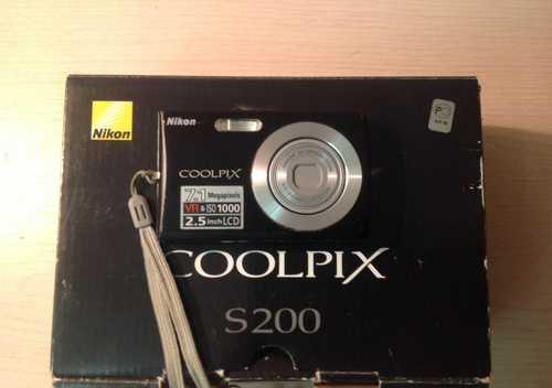 Фотоаппарат Nikon coolpix S200