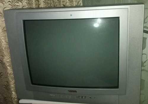 Телевизоры 2004 года. Телевизор LG 2004. Телевизор Samsung 2004. Телевизор 2004 Россия. Телевизор Витязь 2004.