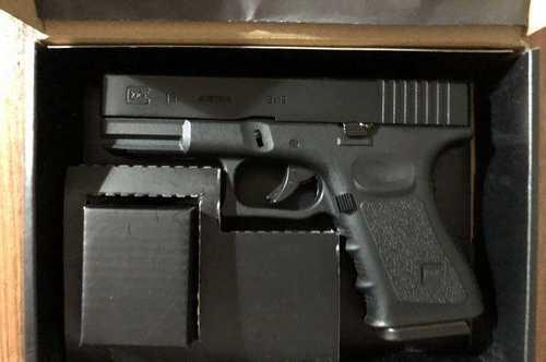 Страйкбольный пистолет Glock 19