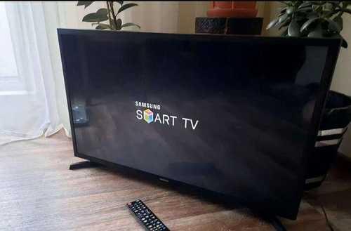 Телевизор Samsung 32(80см) Smart TV WiFi