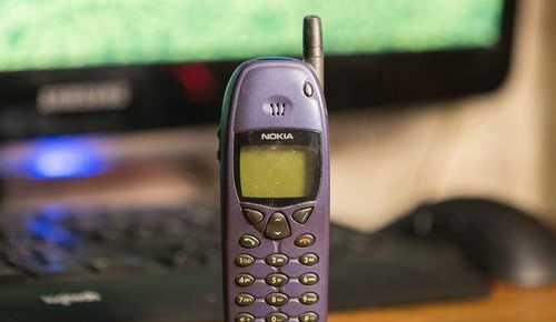 Ретротелефон Nokia 6110 Year: 1997 цвет хамелеон