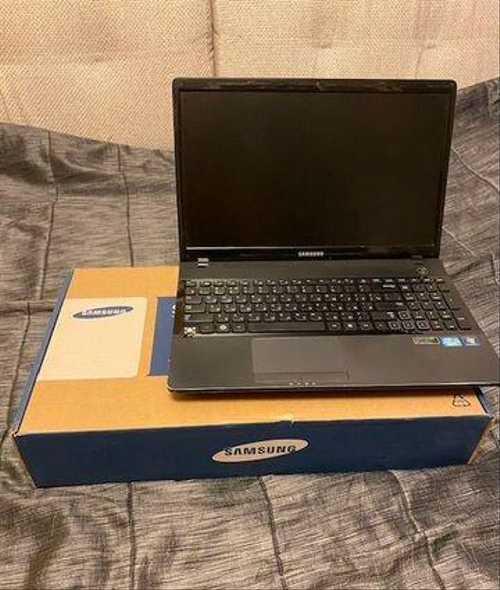 Ноутбук Samsung 300E5A-S0E