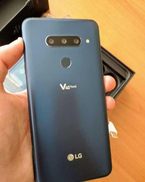 Смартфон LG V40 Thinq 6/128 blue, отличное состоян
