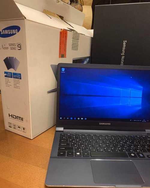 Ноутбук Samsung NP900X3C
