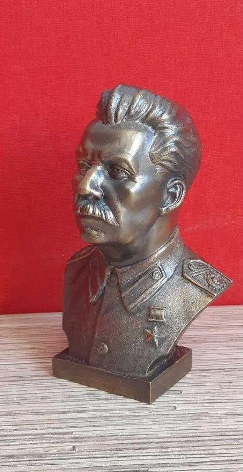 Сталин И.В. бюст бронза