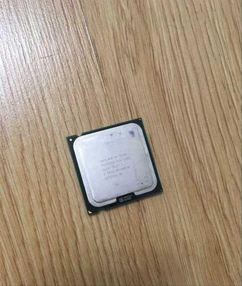 Intel Pentium E5400 Wolfdale 2.70 GHz (775)