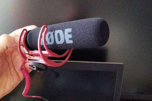 Накамерный микрофон rode video mic go