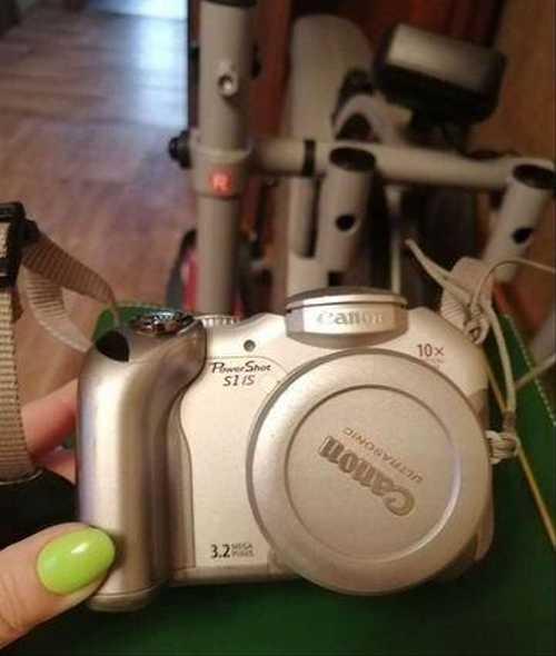 Компактный фотоаппарат Canon S1