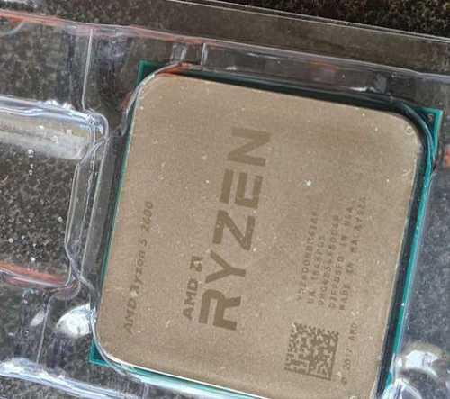 Процессор AMD Ryzen 5 2600. Б/у