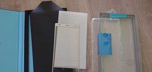 Чехол и стекло для телефона Sony Xperia XZ2