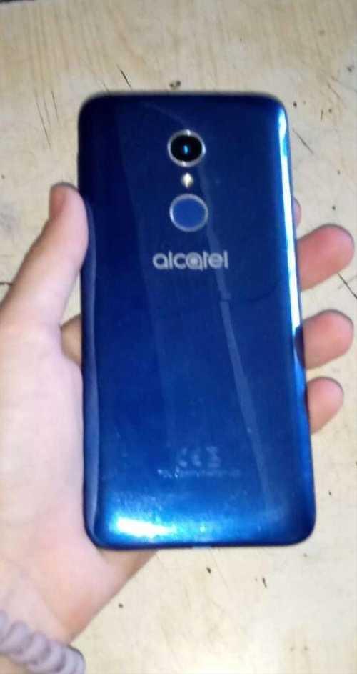 Телефон Alcatel 3 5052D