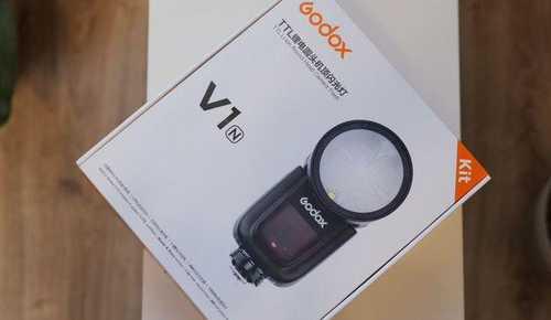 Вспышка накамерная Godox Ving V1N TTL