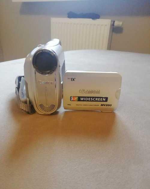 Видео камера Canon