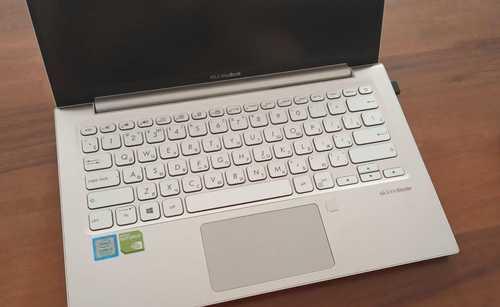 Ультрабук asus VivoBook S13 S330