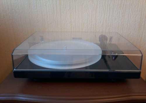 Проигрыватель виниловых дисков Pro-Ject