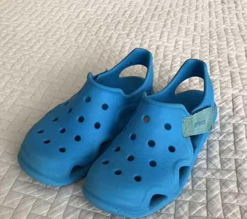 Сандали Crocs