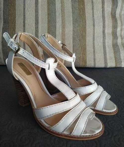 Босоножки женские Andy Carry 37 р-р