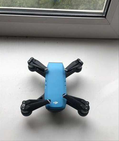 Квадрокоптер dji spark fly more combo