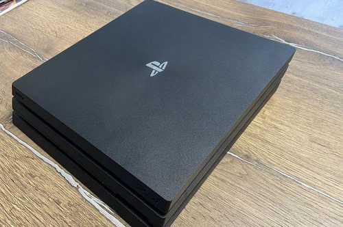 Sony playstation 4 PS4 pro 1tb