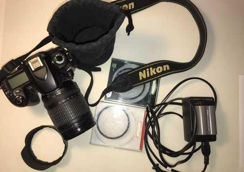 Зеркальный фотоаппарат Nikon D80, объектив Nikkor
