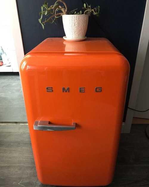 Холодильник Smeg FAB10LOR2