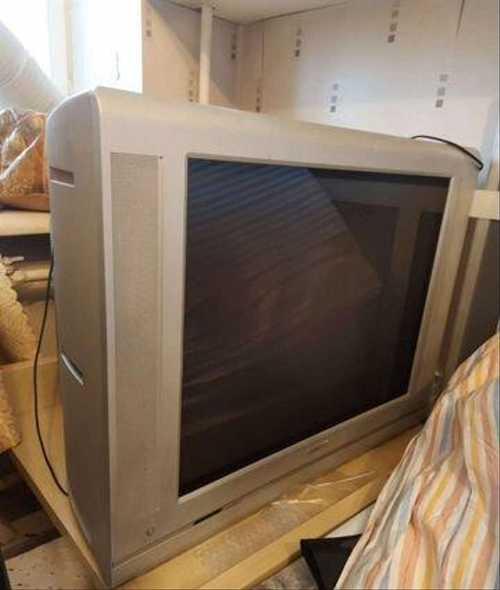 Телевизор "Philips" 80см диагональ
