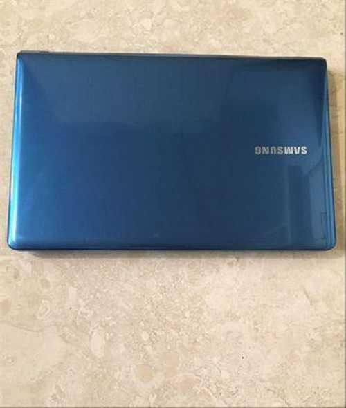 Ноутбук-Samsung-4 ядра-озу 4 Гб-HDD 750 гб