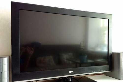 Телевизор LG 32CS460, диагональ 32" (81 см)