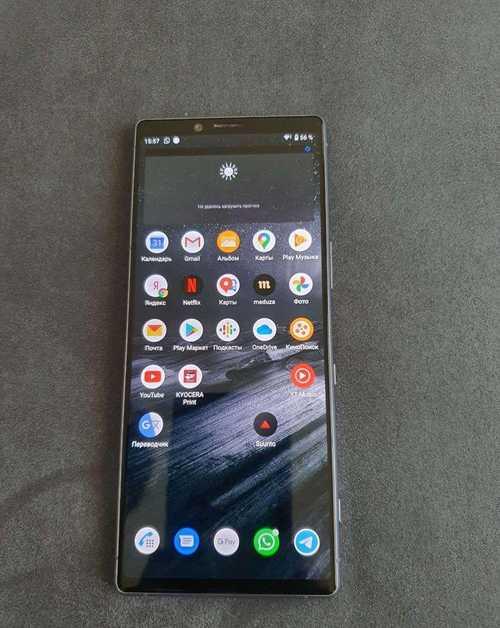 Телефон Sony Xperia 1