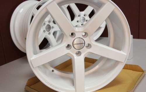 Новые диски R17 5х114,3 Vossen CV3 на Тойота