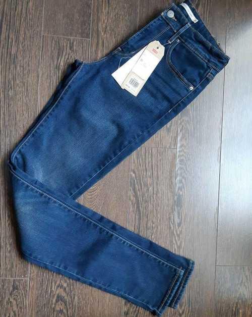 Новые джинсы Levi's