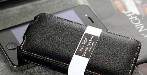 Кожаный чехол для iPhone 4 melkсo черный