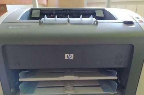 Принтер лазерный HP LaserJet1010,б/у