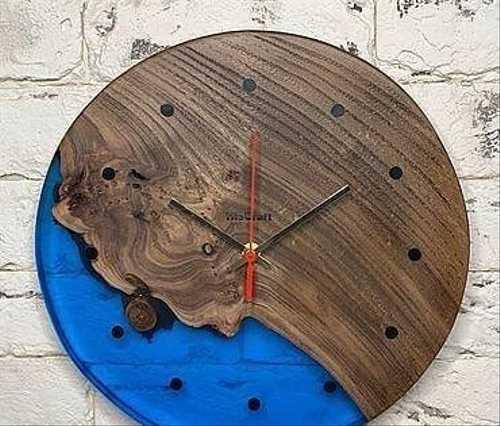 Часы настенные из массива дерева на заказ