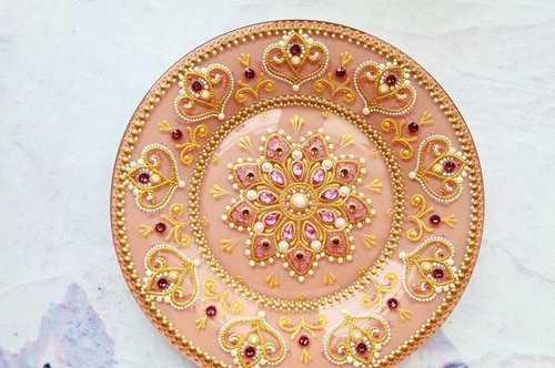 Декоративная тарелка (розовая)