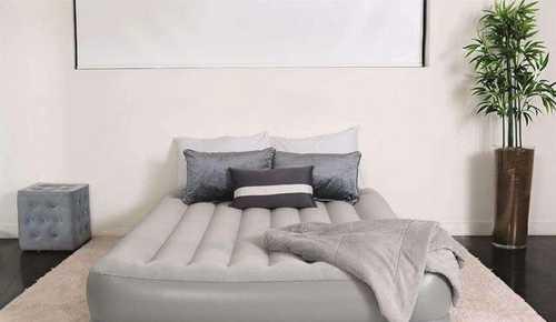 Двуспальная надувная кровать с электронасосом